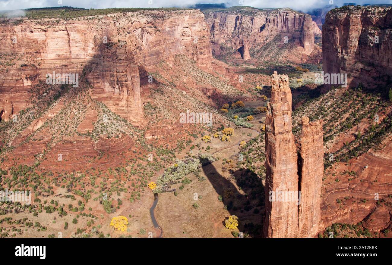 Spider Rock spire, Canyon de Chelly National Monument, Navajo tribal ...