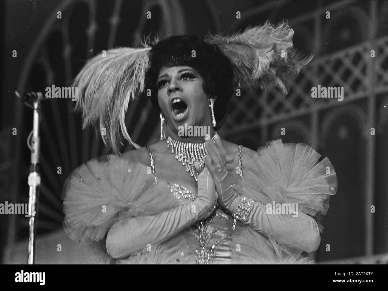 Singer milly scott hi-res stock photography and images - Alamy