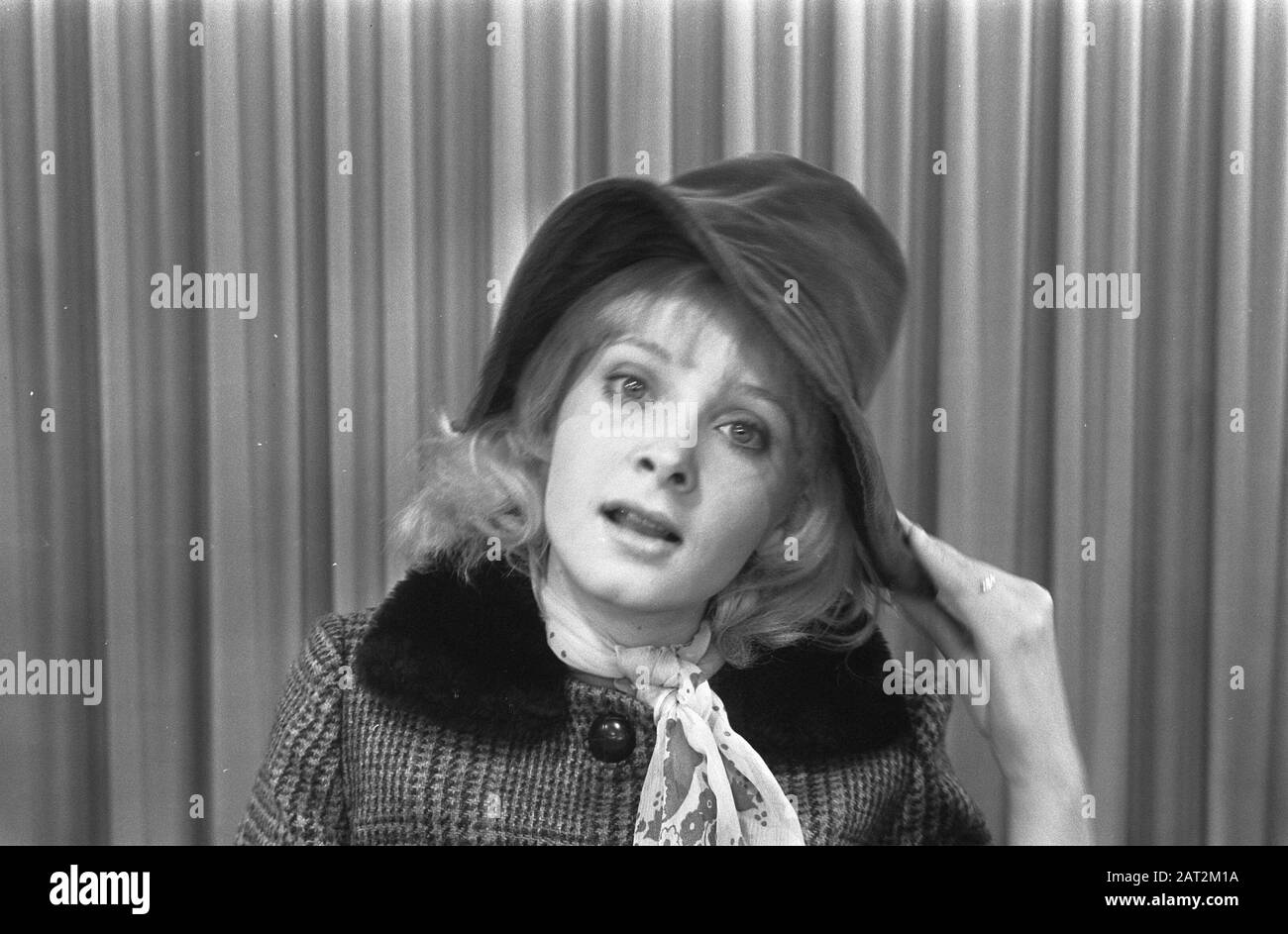 Genevieve waite hi-res stock photography and images - Alamy