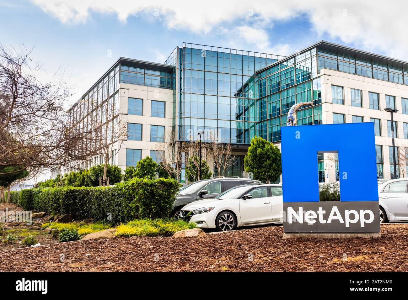 Netapp app hi-res stock photography and images - Alamy