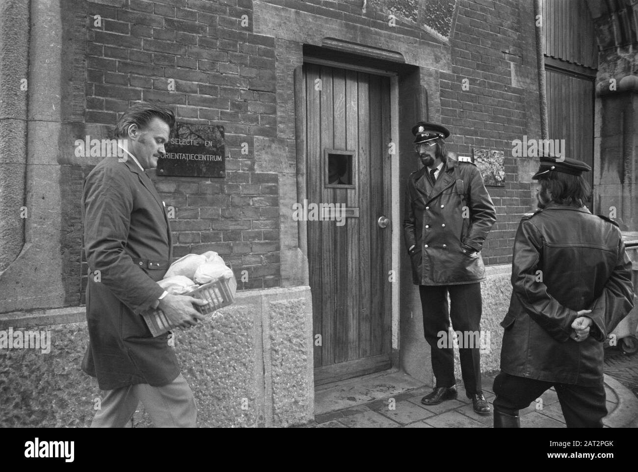 30 october 1974 hi-res stock photography and images - Alamy