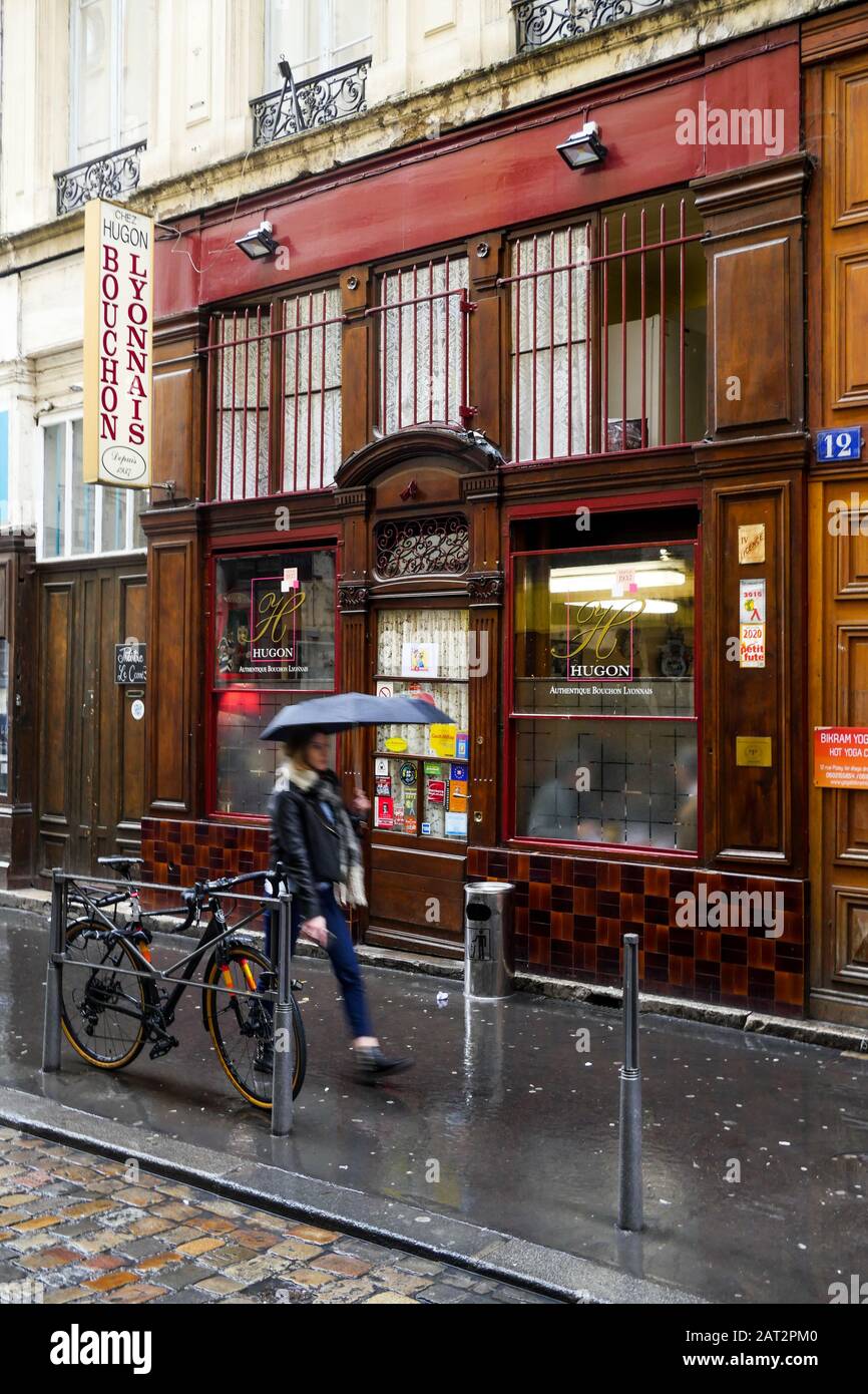 Traditional bouchon lyonnais restaurant hi-res stock photography and ...