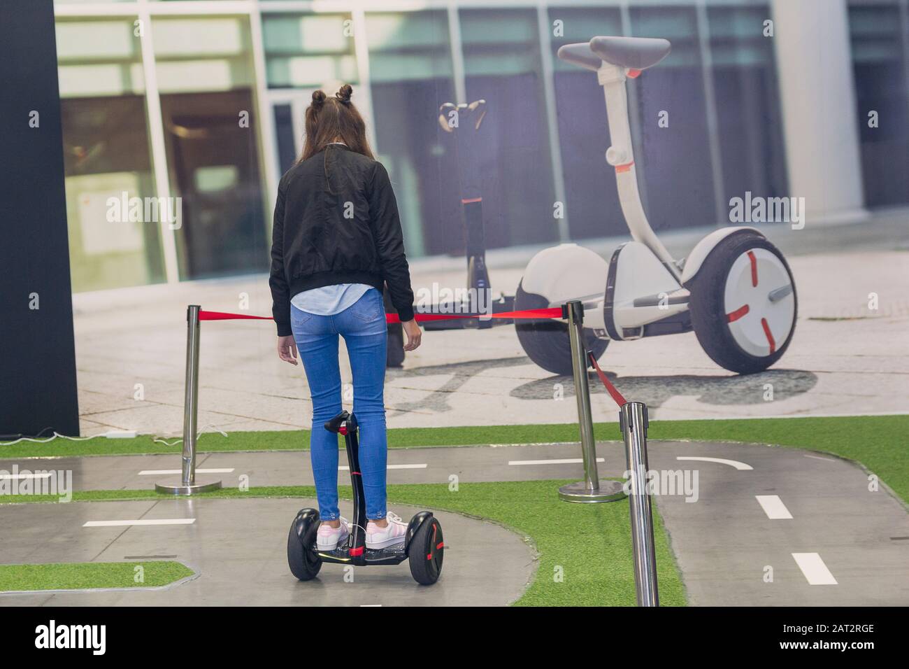 Gyroscope ride hi-res stock photography and images - Alamy