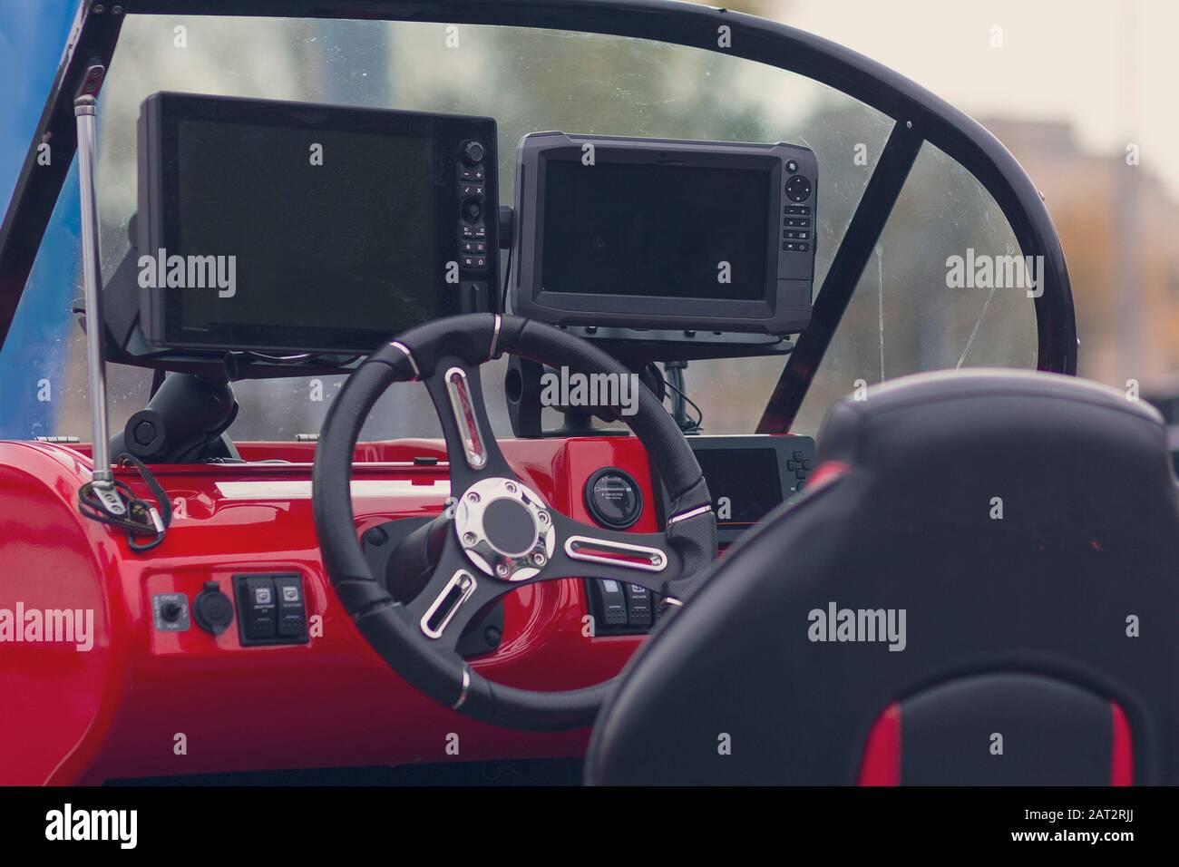 Ship speed indicator hi-res stock photography and images - Alamy