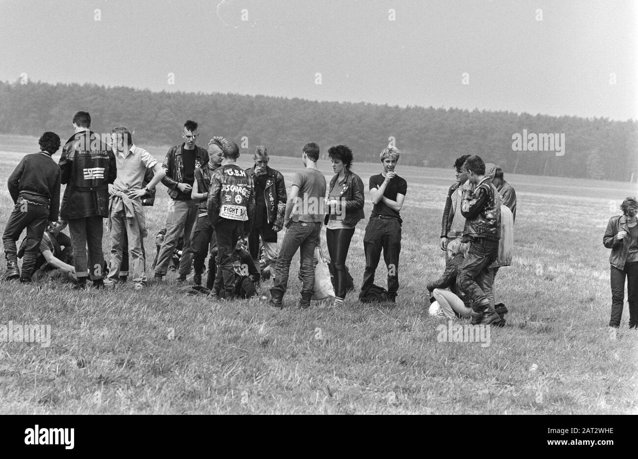 Group punkers Date: July 2, 1983 Keywords: punkers Stock Photo - Alamy