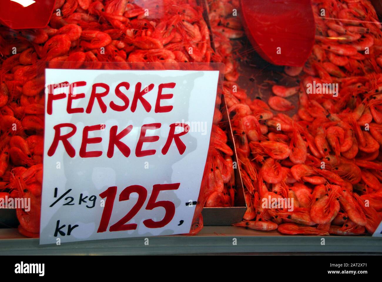 Norway, Bergen, fish market and buildings 01 Stock Photo - Alamy
