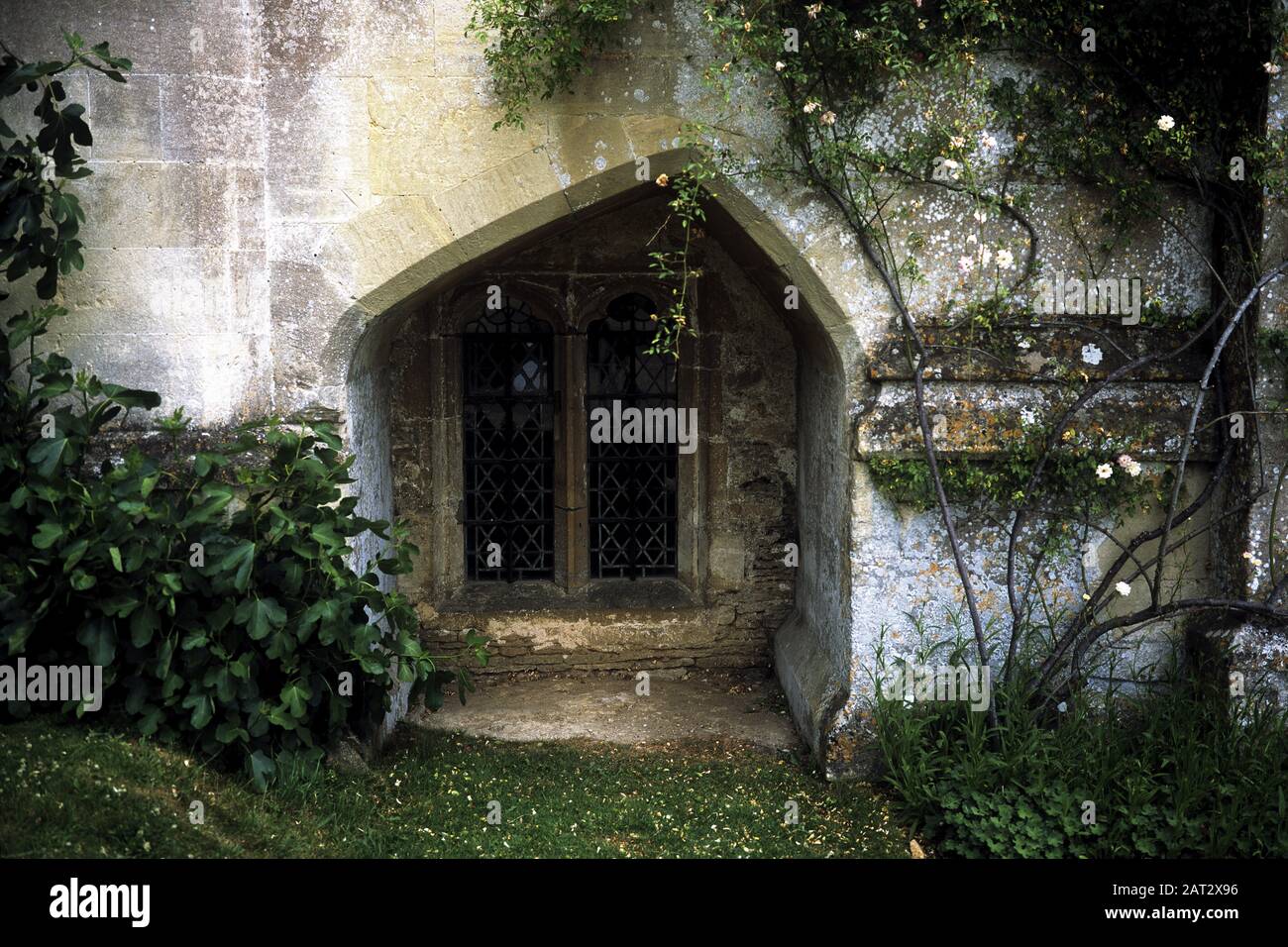 laycock abbey wiltshire uk - home of the photographic pioneer fox ...