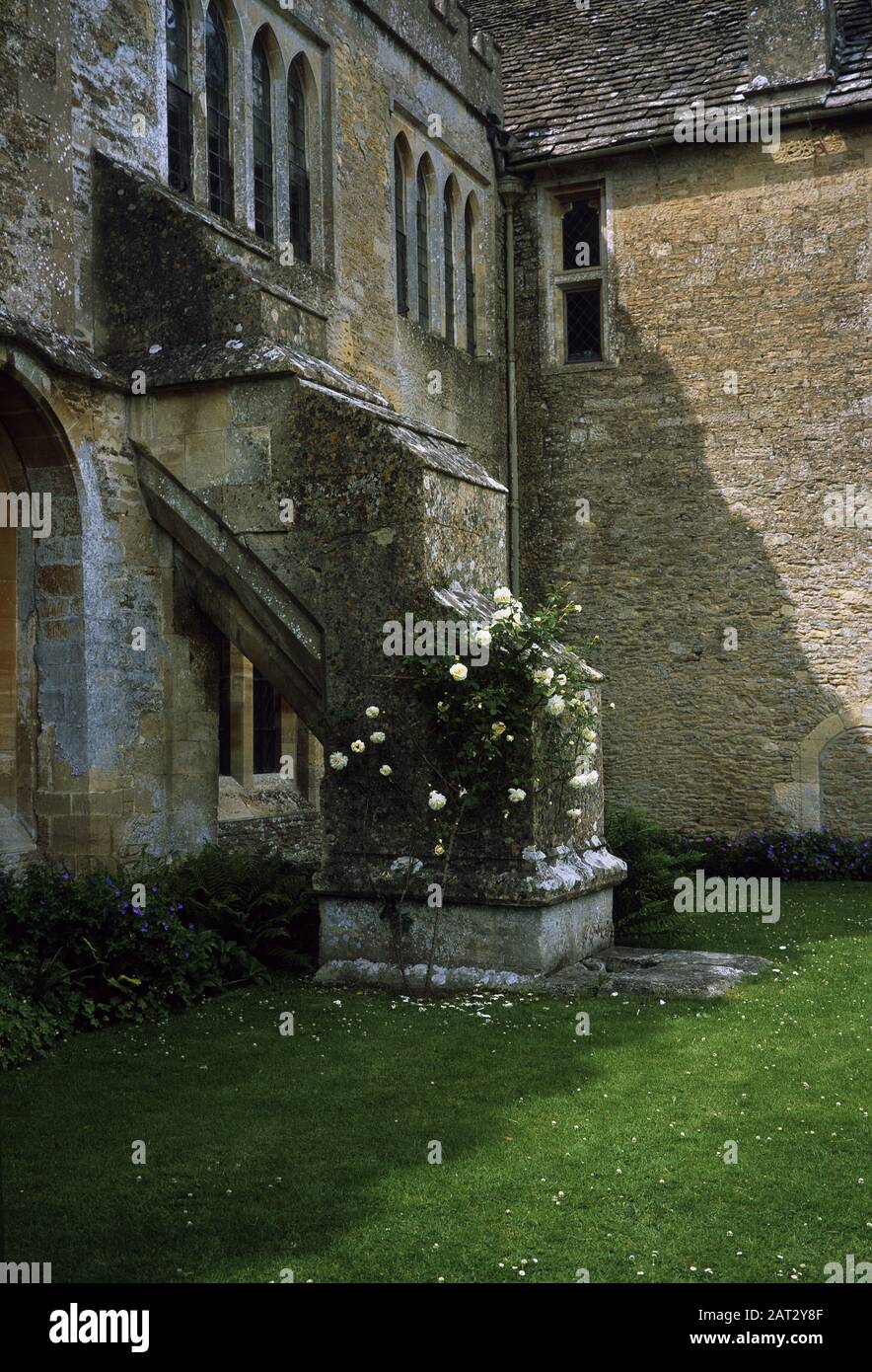 laycock abbey wiltshire uk - home of the photographic pioneer fox ...