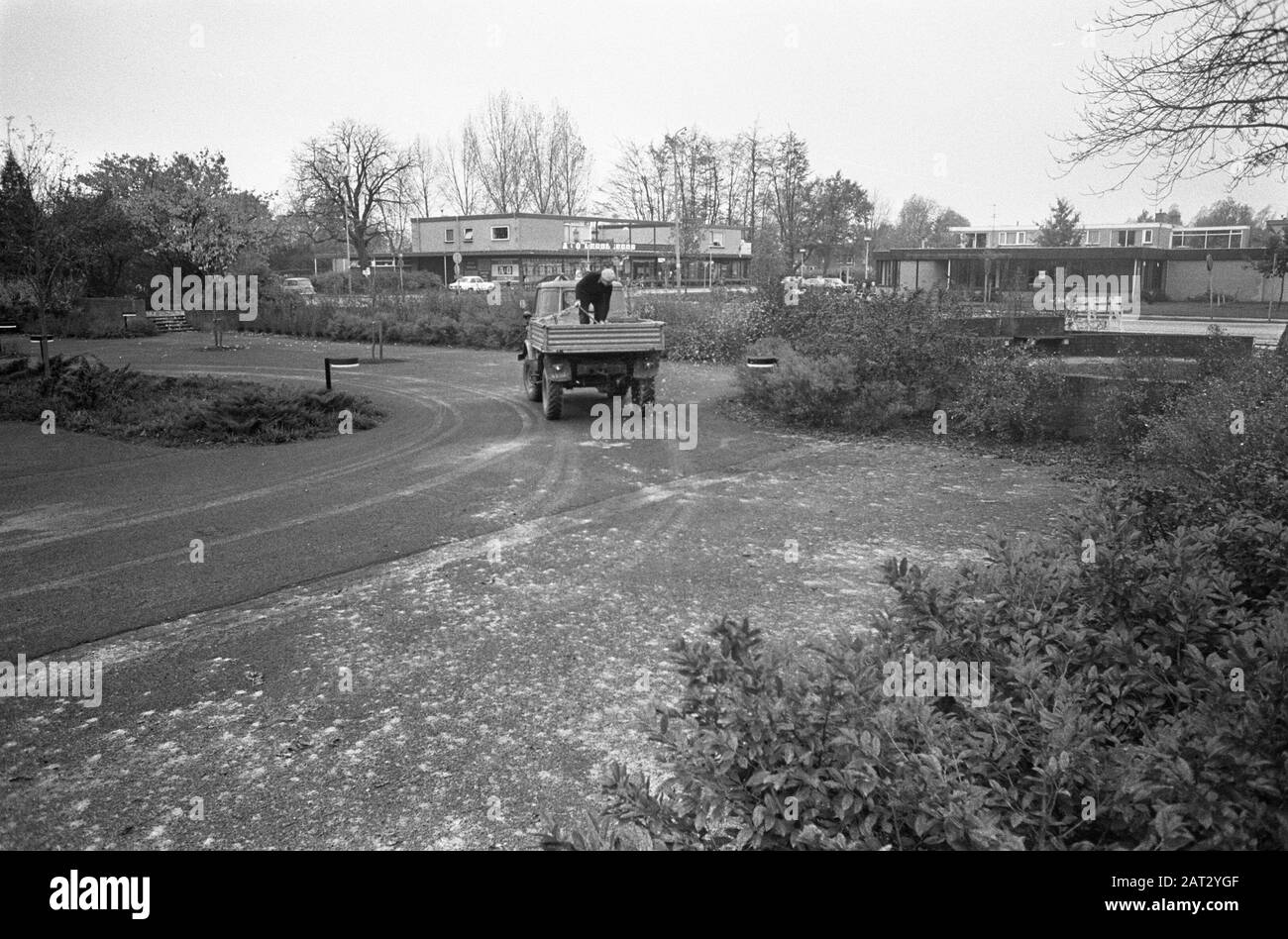 Oil with sand Black and White Stock Photos & Images - Alamy