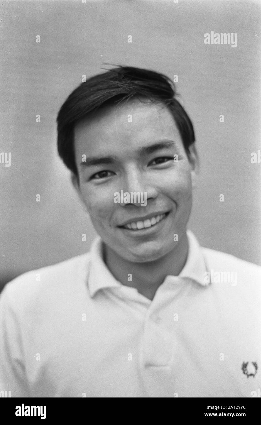 H. Leidelmeijer champen 1967-1968 badminton Date: April 2, 1968 ...