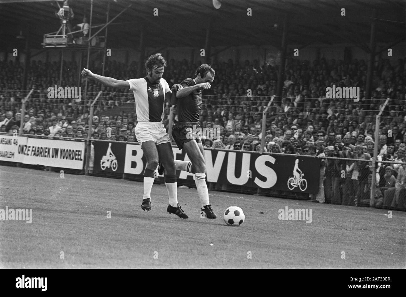 Van de ban hi-res stock photography and images - Alamy