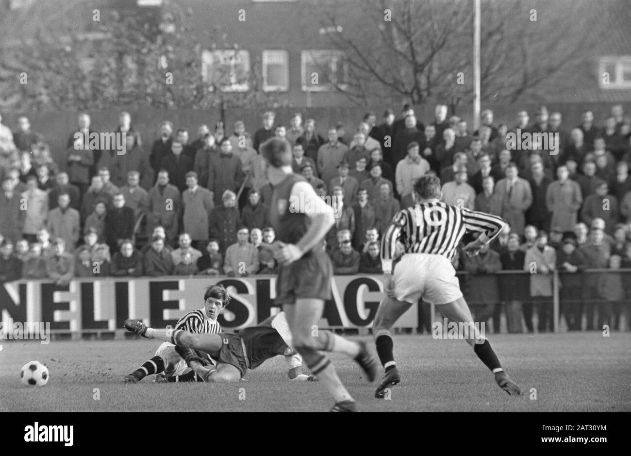 November 24 1968 hi-res stock photography and images - Alamy