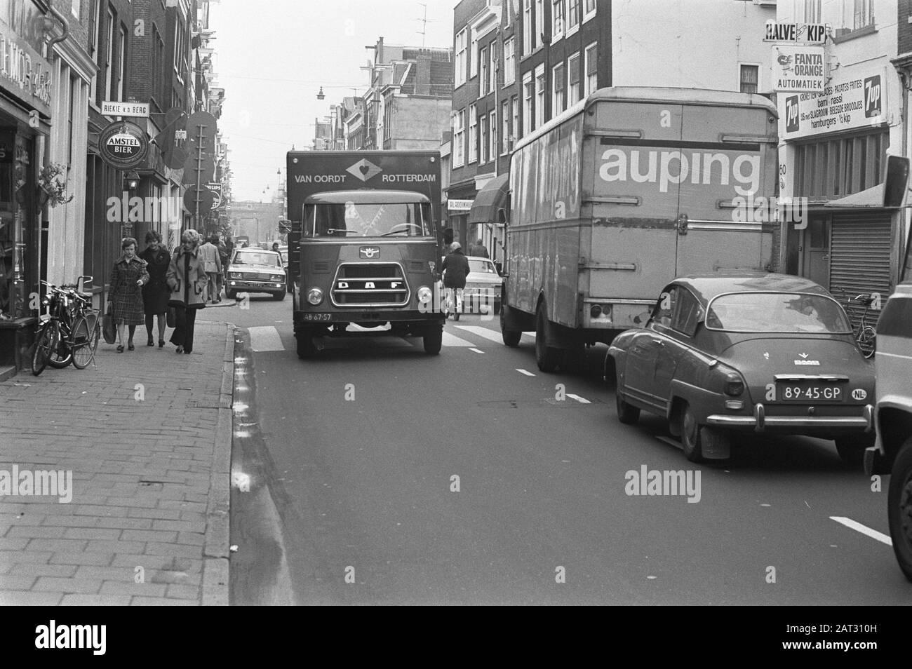 Haarlemmerstraat met cars Date: October 31, 1972 Keywords: cars Stock ...