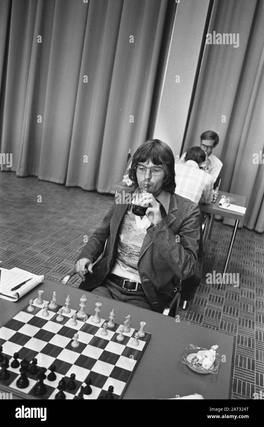 Hans böhm chess Black and White Stock Photos & Images - Alamy