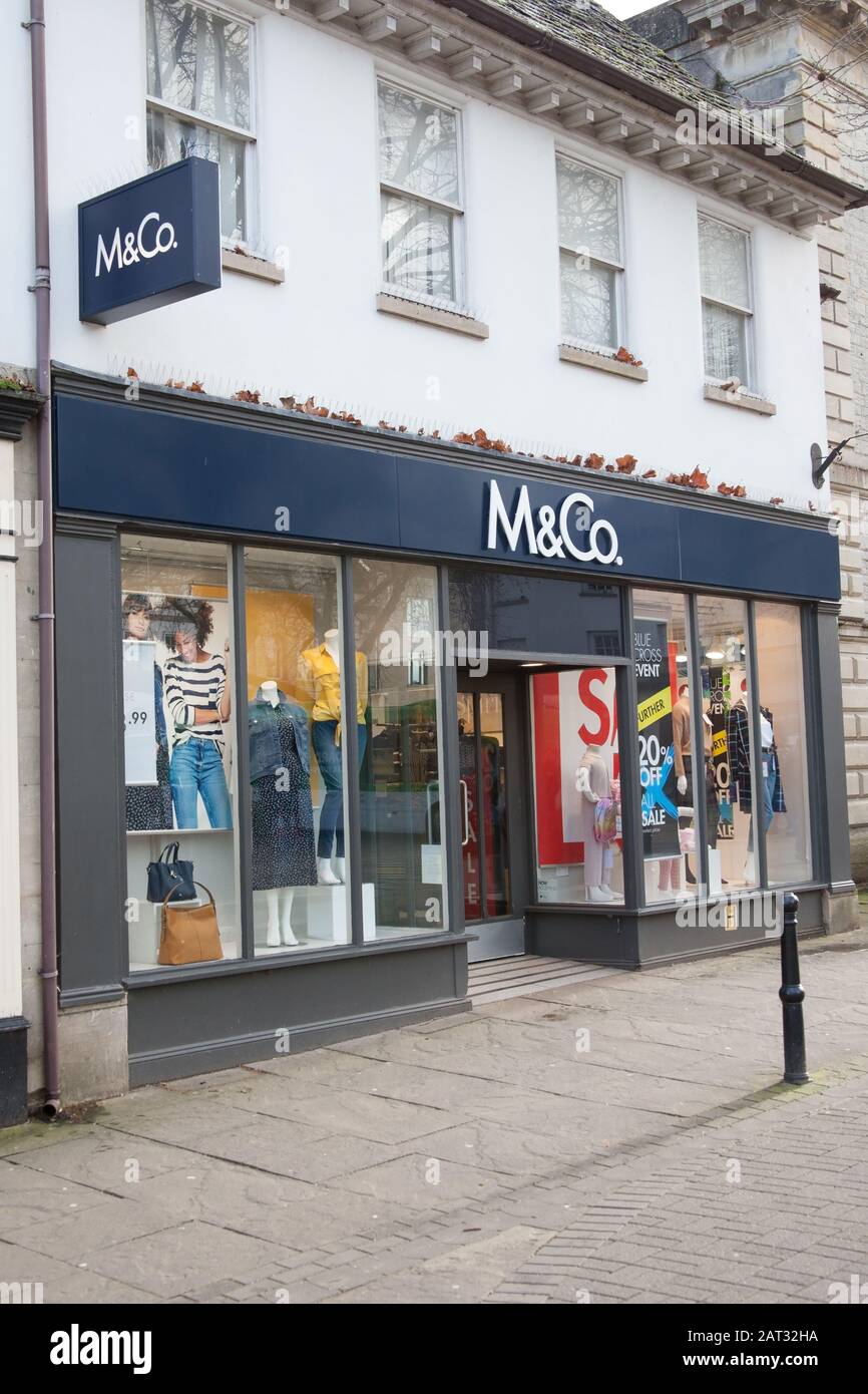 M and co clothing hi-res stock photography and images - Alamy