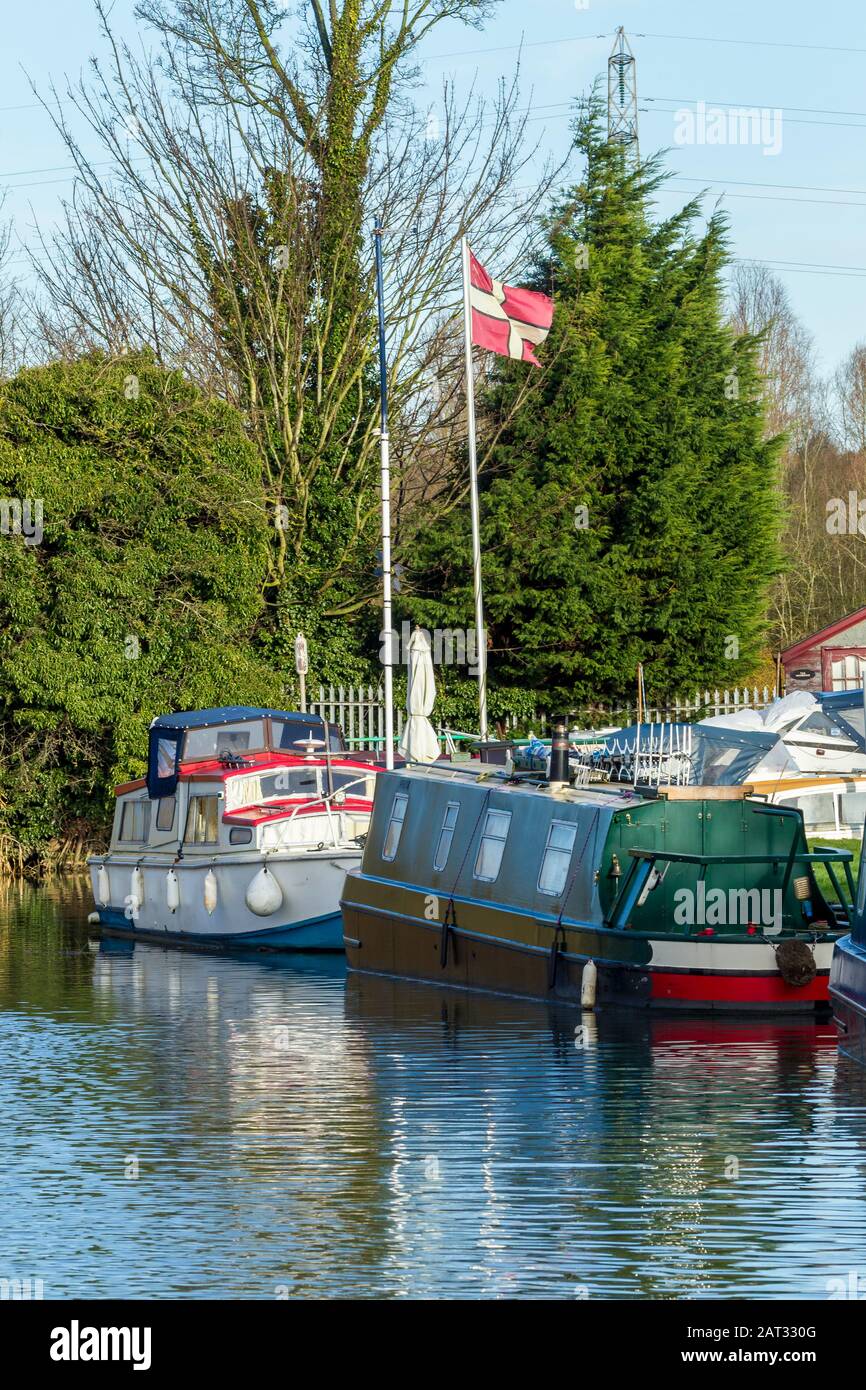 Nortampton boat club on a bright sunny winters morning, Nene Valley ...