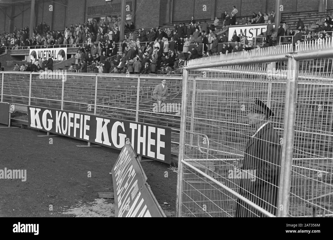 Fences placed in Olympic Stadium Date: November 10, 1968 Keywords ...