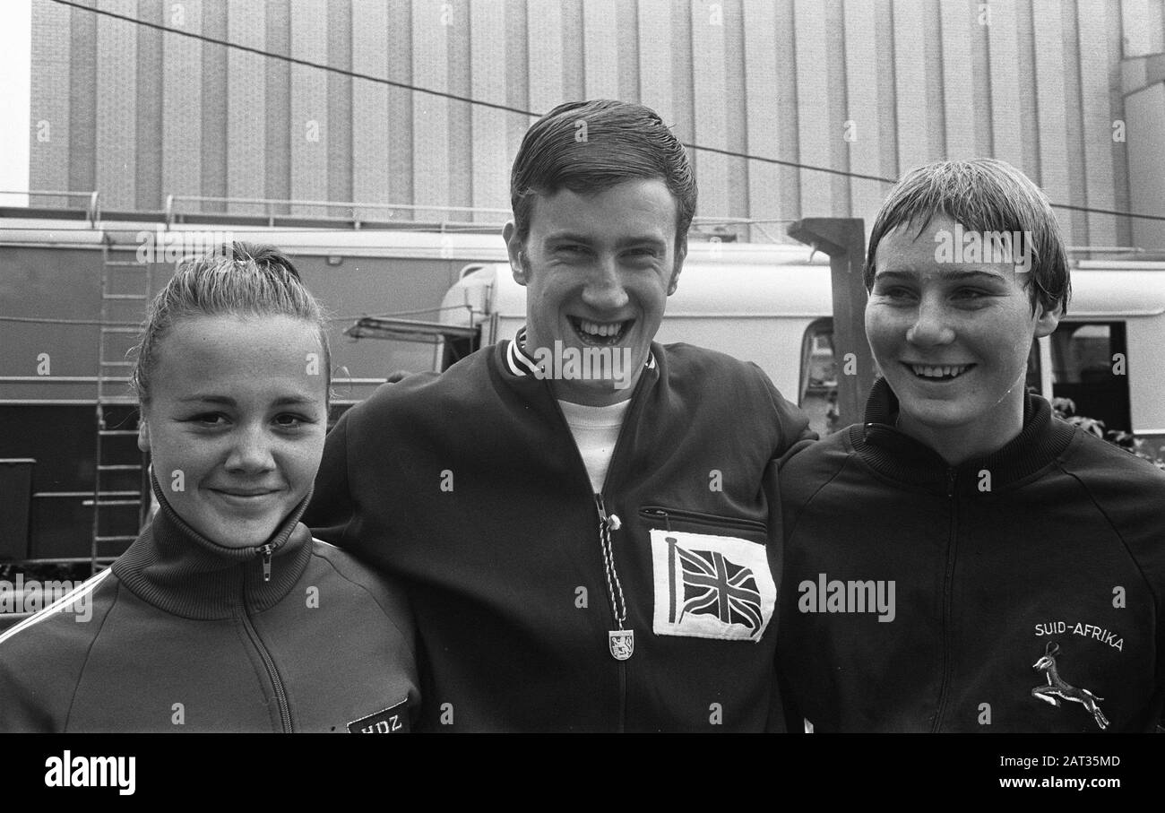 Nederlands: left-right: Hennie Penterman, Tony Jarvis, Karen Muir Stock ...