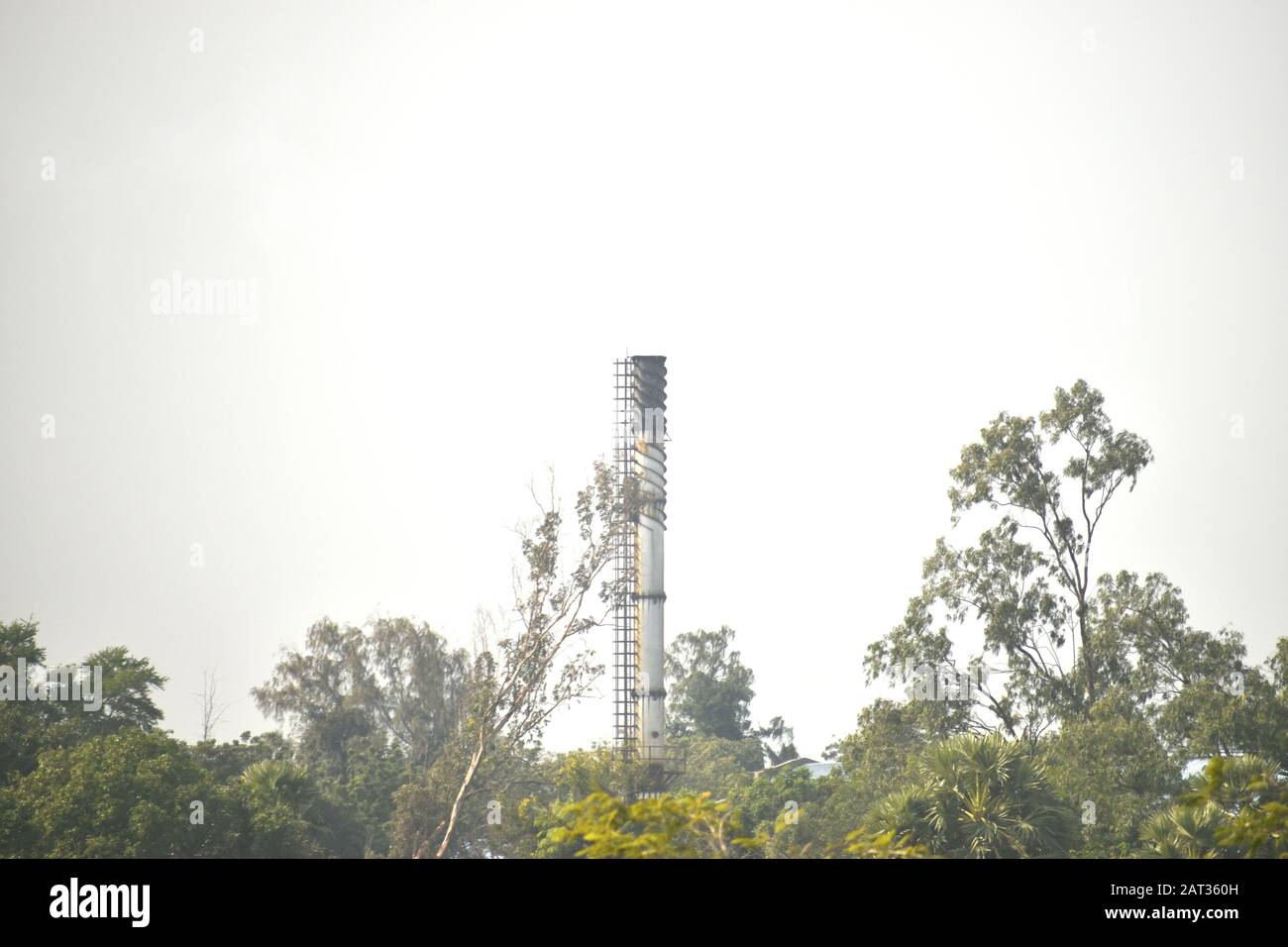 Trees air pollution hi-res stock photography and images - Alamy