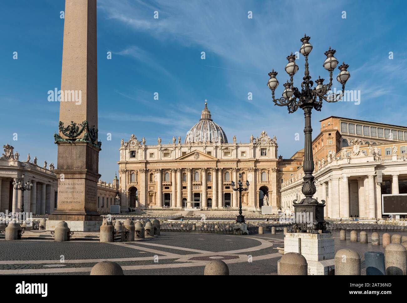 Piazza San Pietro with obelisk and St. Peter's Basilica, Vatican, Rome ...