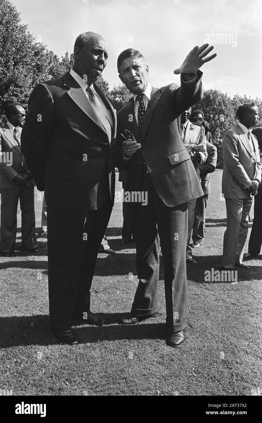 Working visit Somali president Siad Barre; Barre received by Prime ...