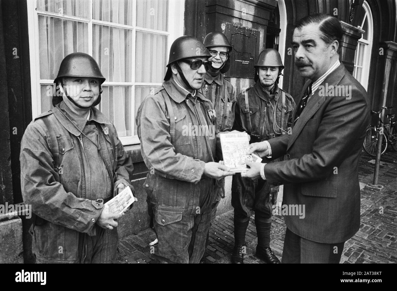 De ploeg Black and White Stock Photos & Images - Alamy