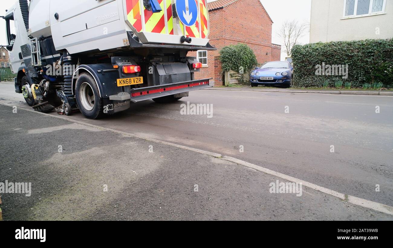 Council street cleaning hi-res stock photography and images - Alamy