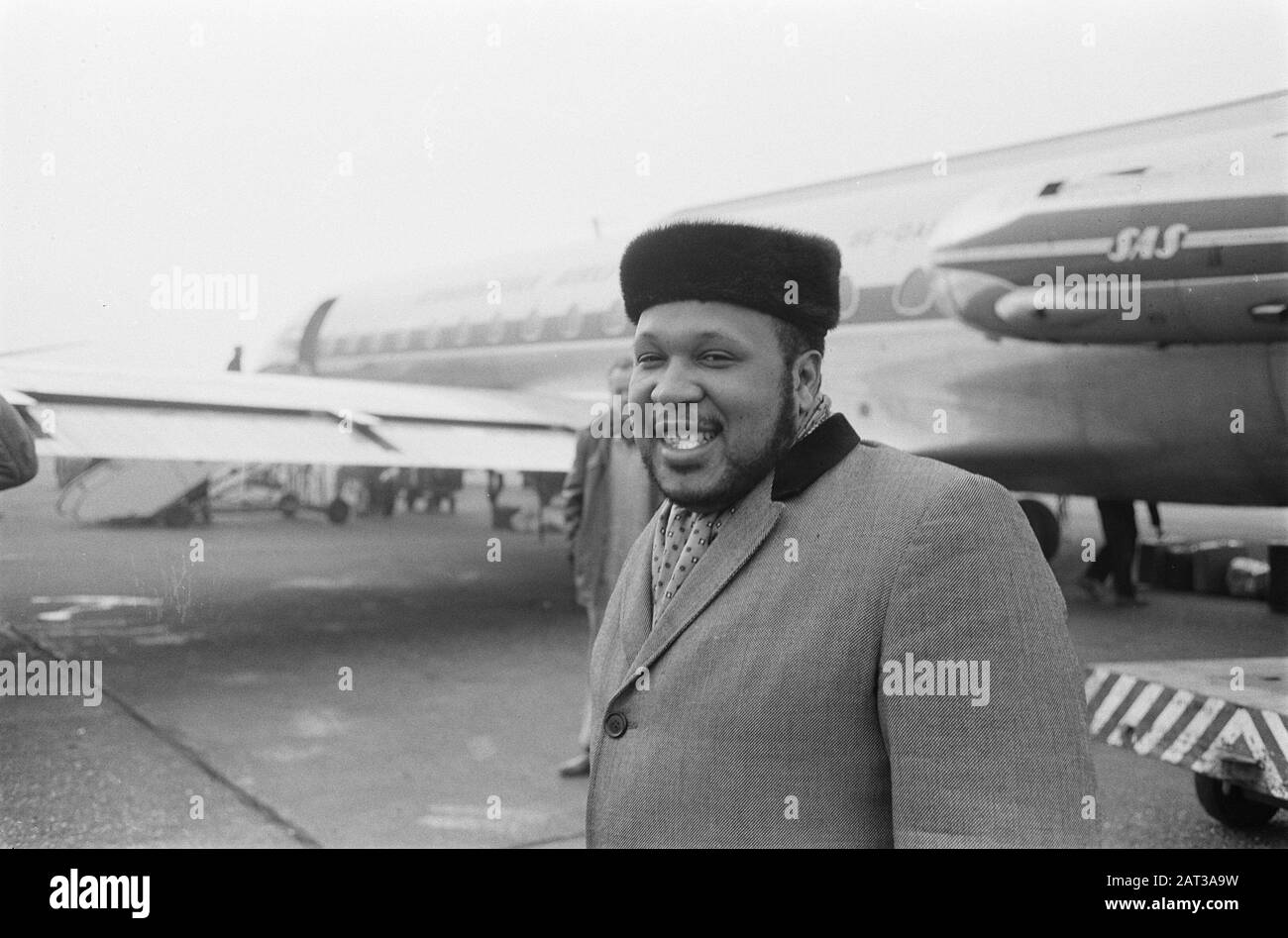 Piano bass drums Black and White Stock Photos & Images - Alamy