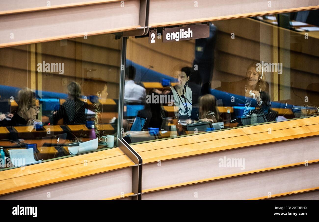 Interpreter booths hi-res stock photography and images - Alamy