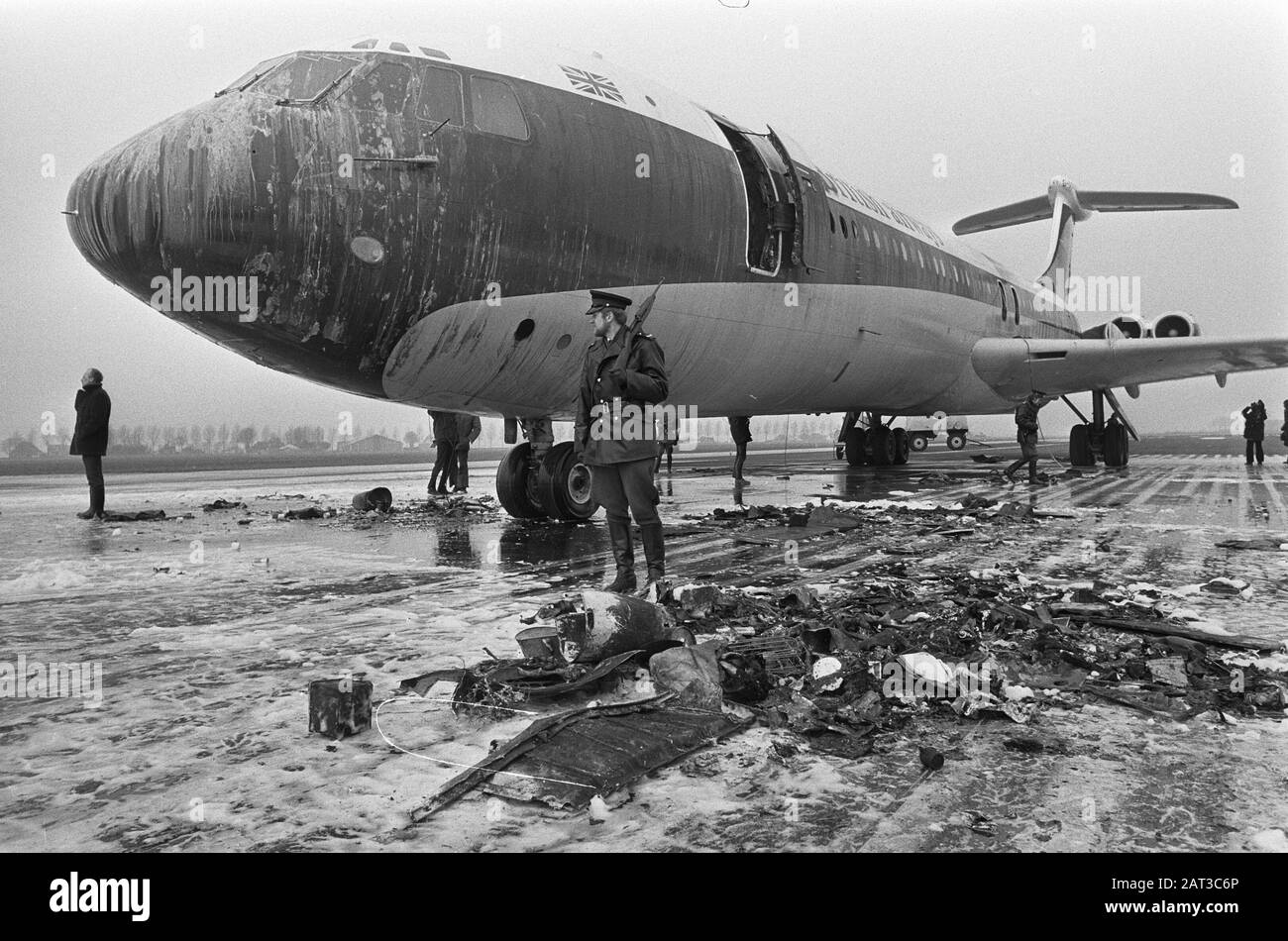 Hijack hijacked hijacking Black and White Stock Photos & Images - Alamy