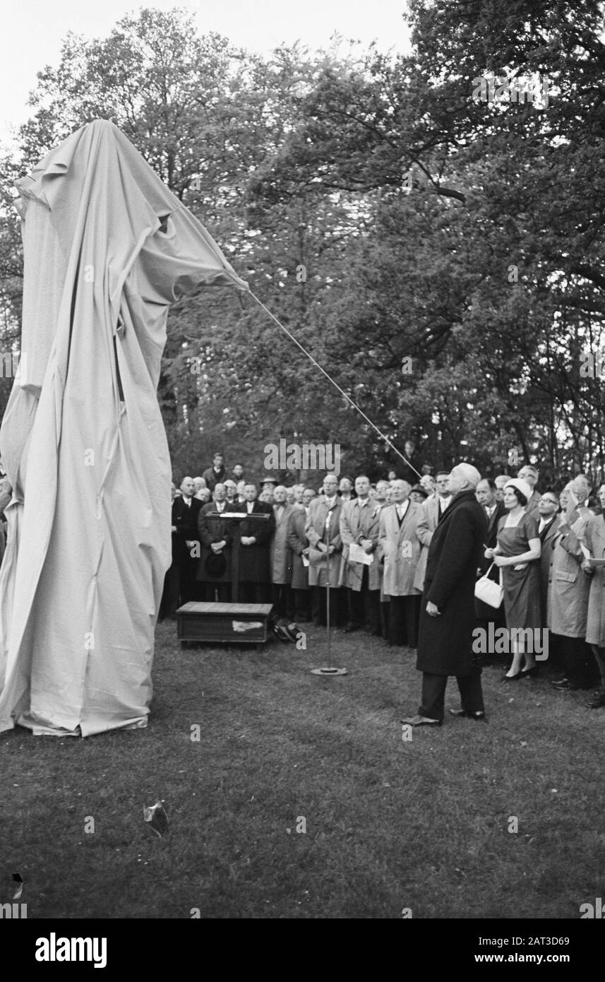 Hildebrand monument unveiled hi-res stock photography and images - Alamy