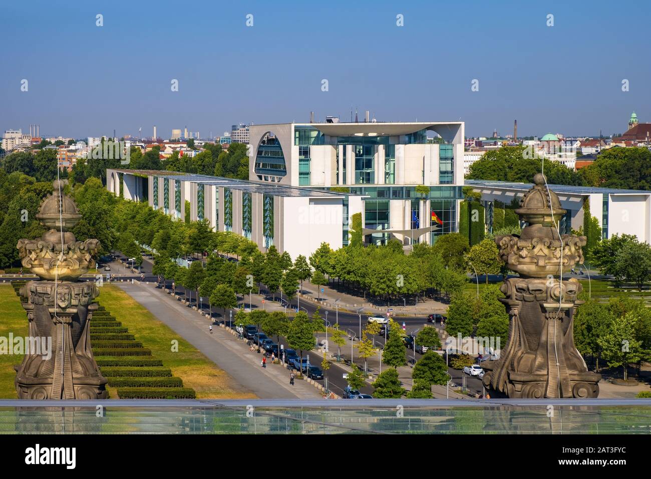 Chancellor square park hi-res stock photography and images - Alamy