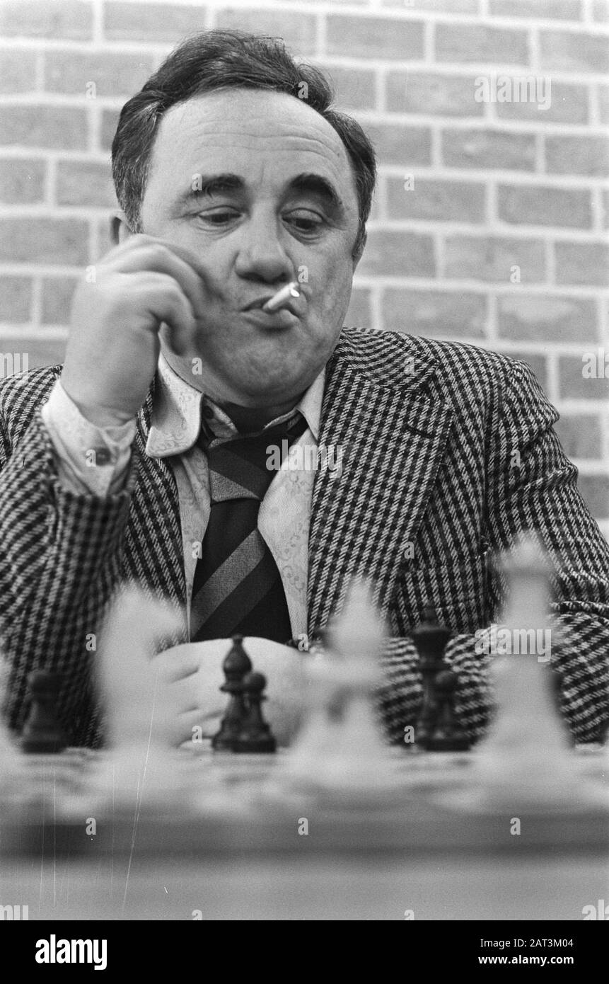 12 timman hi-res stock photography and images - Alamy