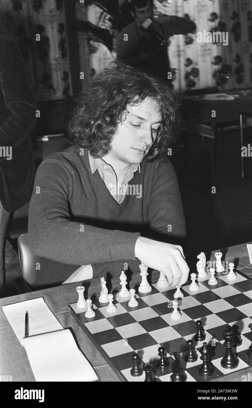 Timman chess hi-res stock photography and images - Alamy