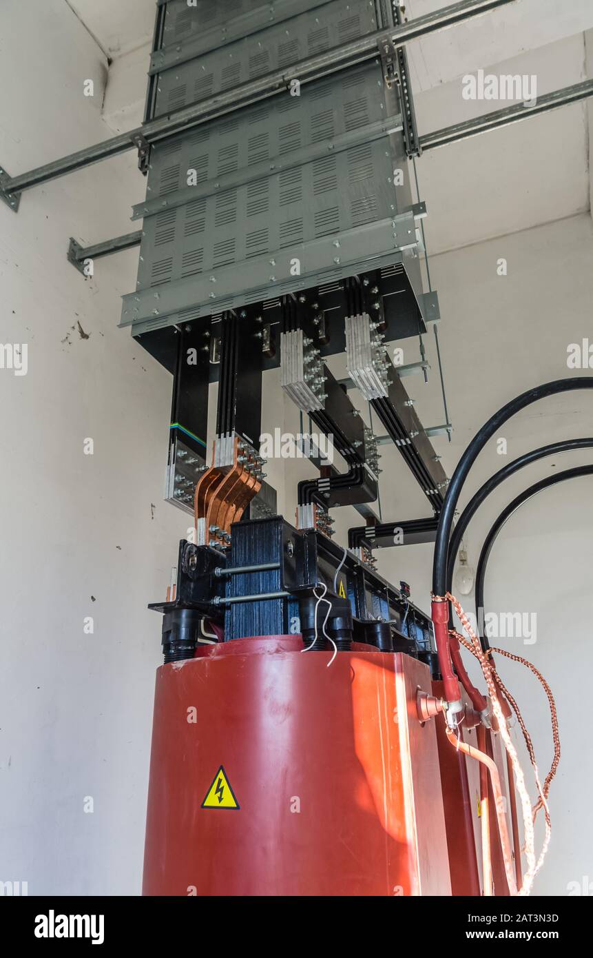 Busbar transformer hi-res stock photography and images - Alamy
