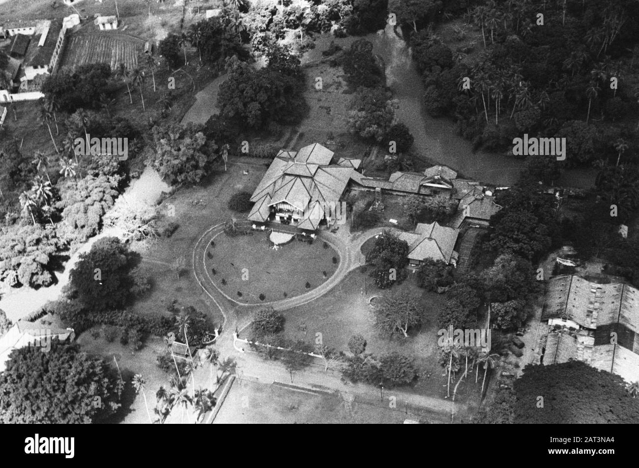 Aerial photographs Medan Hospital Deli-company Date: 1947/01/01 ...
