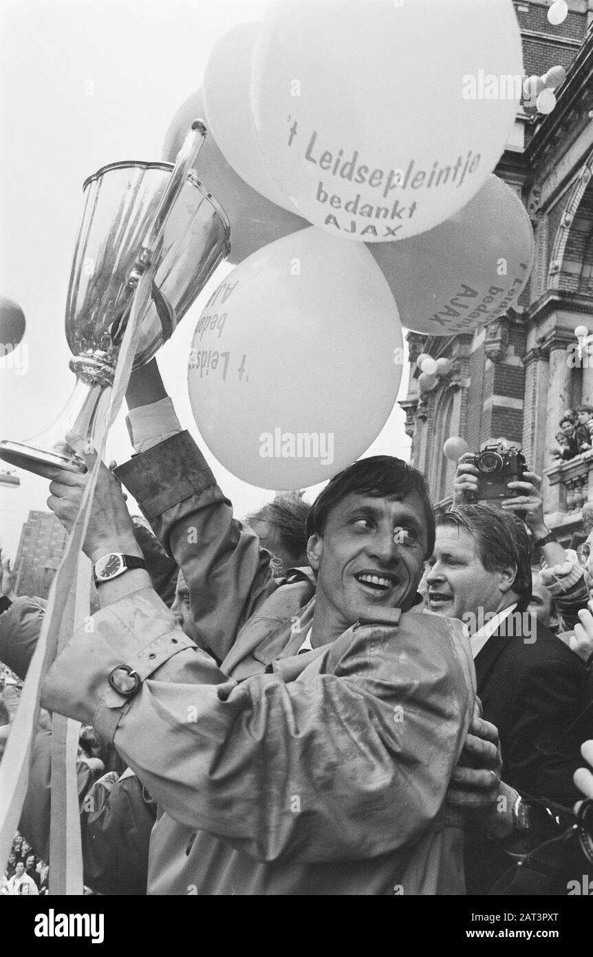Johan cruijff 14 hi-res stock photography and images - Alamy