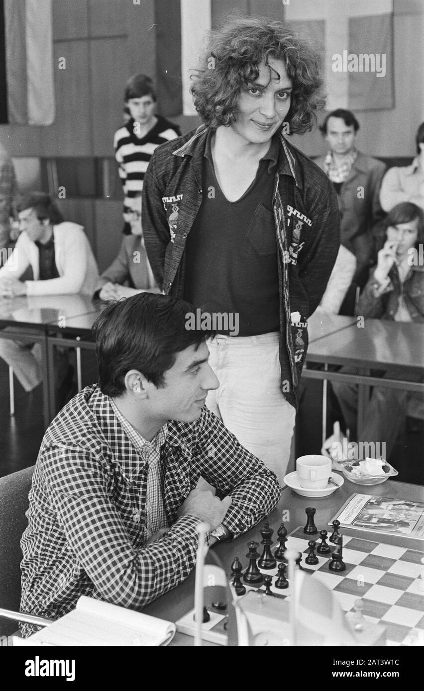 Timman Looks High Resolution Stock Photography and Images - Alamy