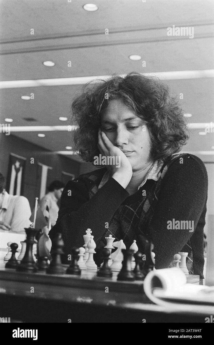 Timman chess hi-res stock photography and images - Alamy