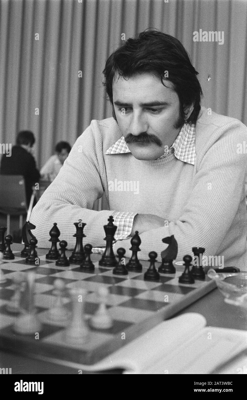 Ibm chess tournament amsterdam hi-res stock photography and images - Alamy