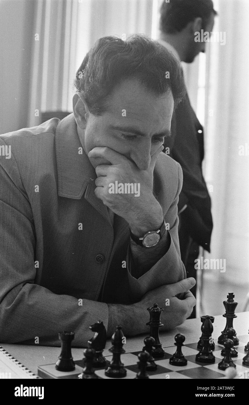 Ibm chess tournament amsterdam hi-res stock photography and images - Alamy