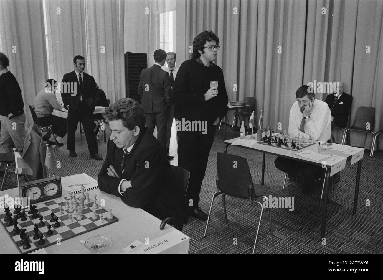 Ibm chess tournament amsterdam hi-res stock photography and images - Alamy