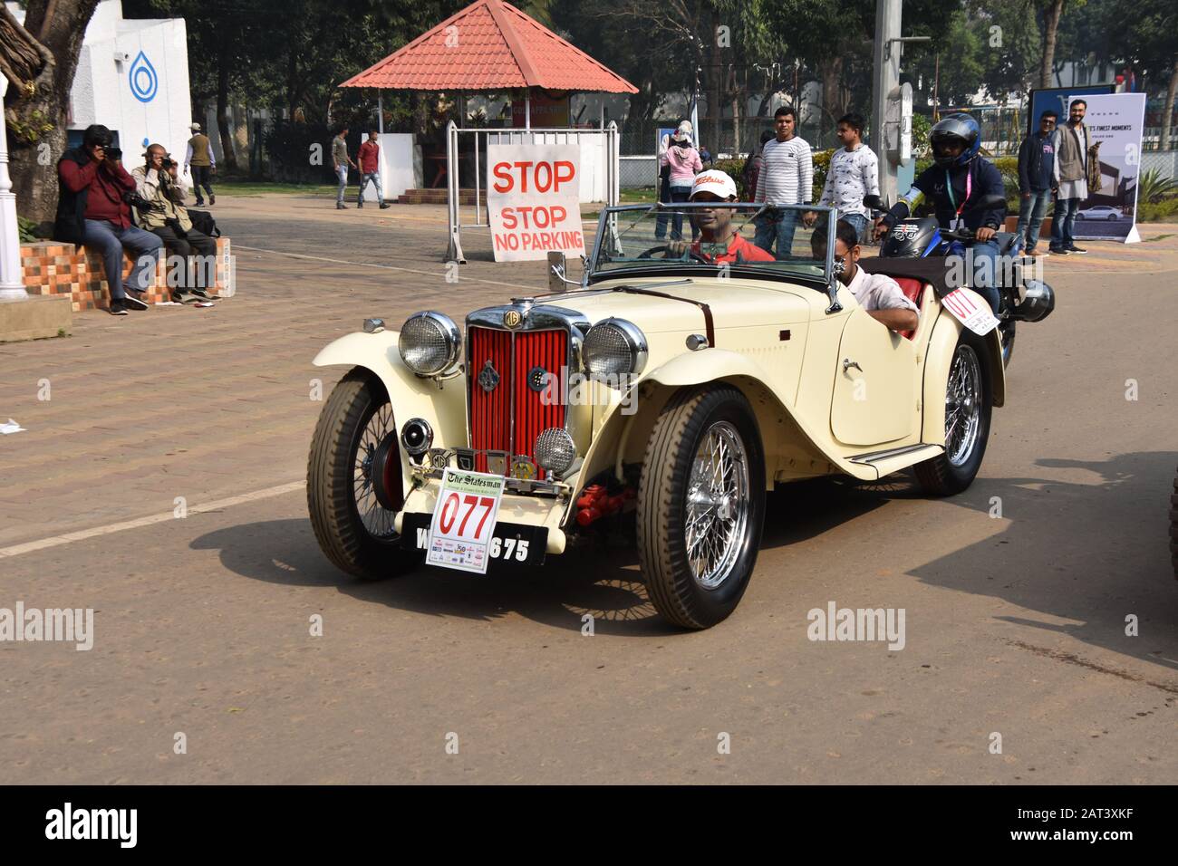 1948 MG car with 1250 cc 4 cylinder engine. India WBB 8675 Stock Photo - Alamy