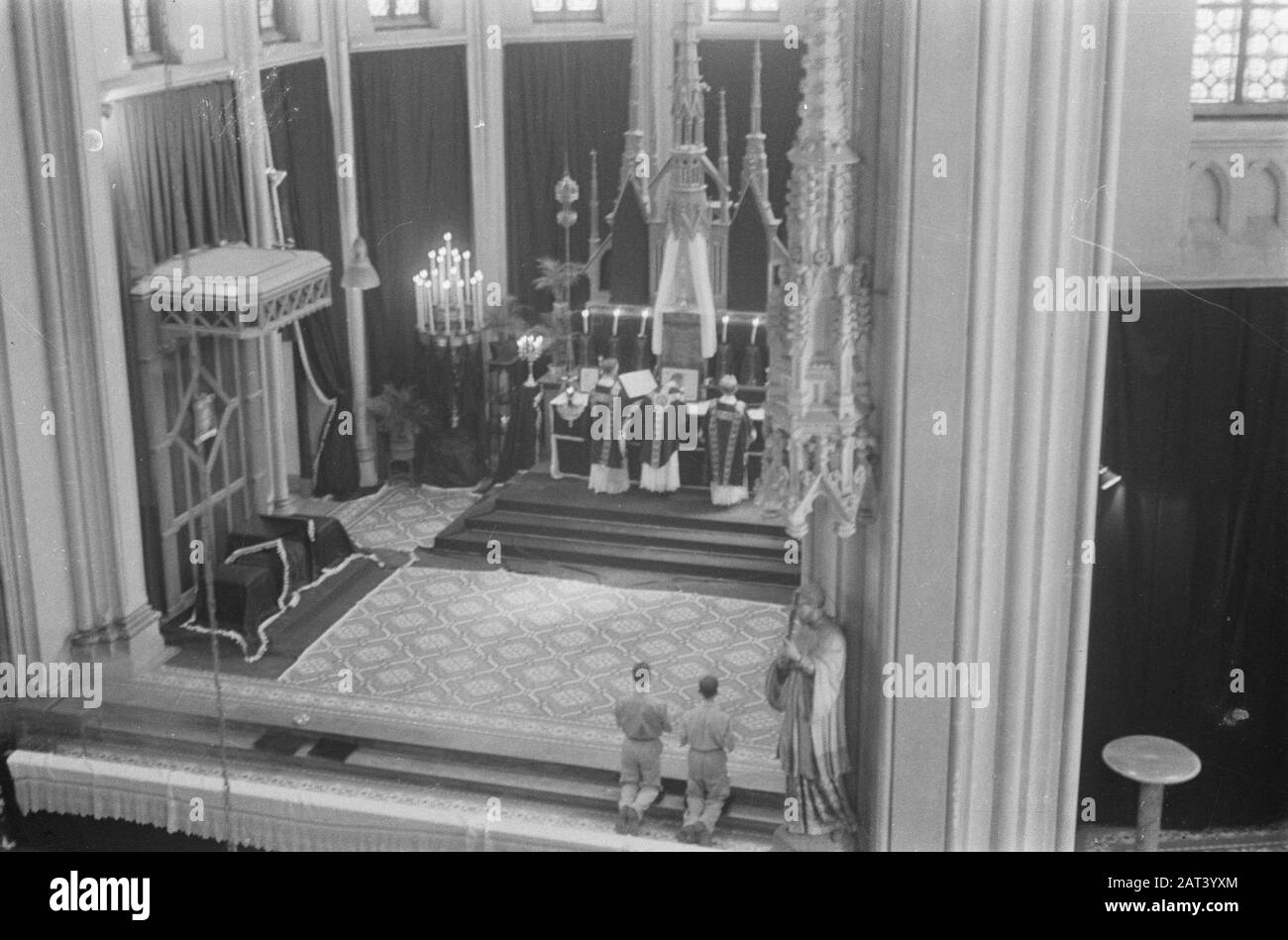Requiemmis for fallen in Batavia Cathedral In the cathedral at ...
