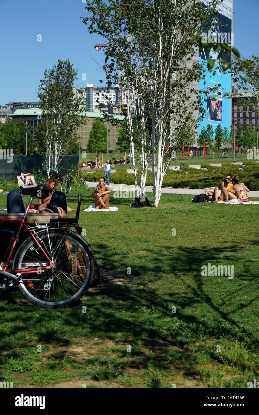 La Biblioteca degli Alberi, The Tree Library is the new garden of Porta ...