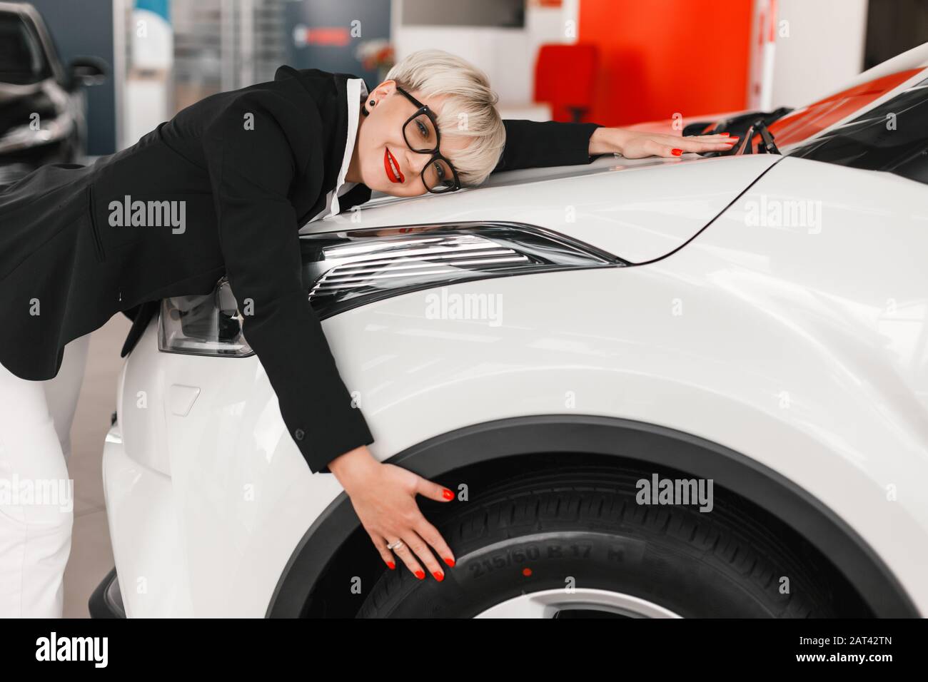 Big car sale dealership hi-res stock photography and images - Alamy