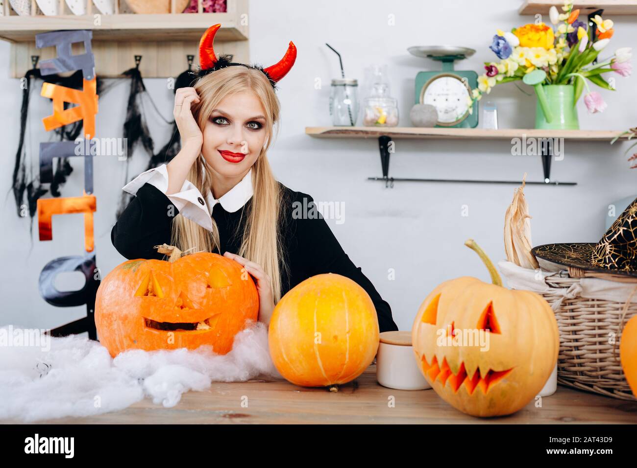 Devil Table High Resolution Stock Photography and Images - Alamy