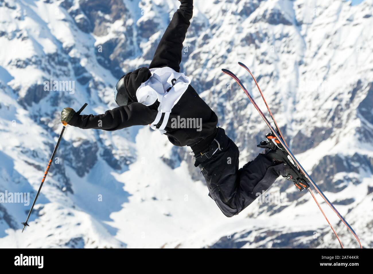 Acrobatic Jump High Resolution Stock Photography and Images - Alamy