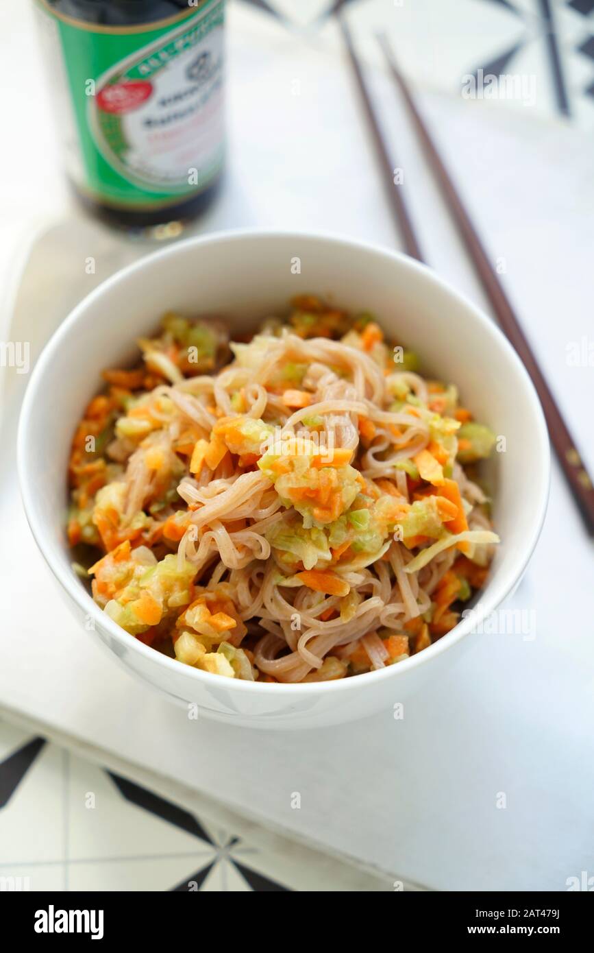 Rice spaghetti hi-res stock photography and images - Alamy