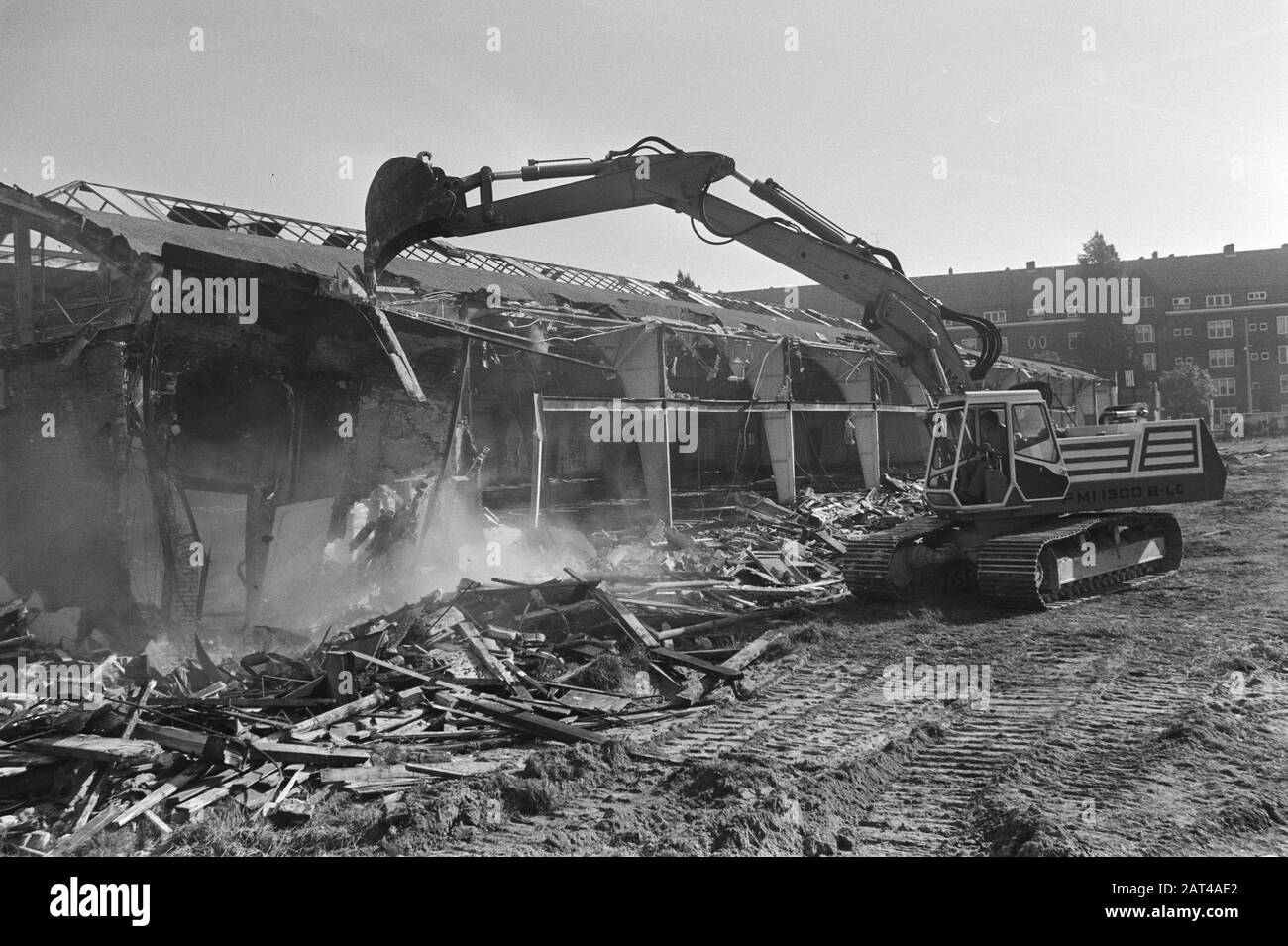 Last hall of old RAI in Amsterdam is demolished Interior of partially ...
